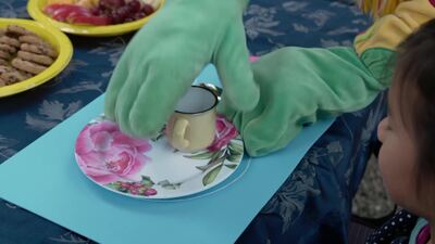 Films Media Group - Episode 27: Counting and Sharing (Polkaroo Counts)