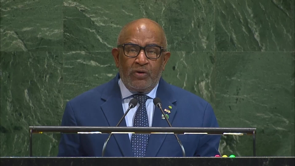 Comoros - President Addresses General Debate, 80th Session | UN ...